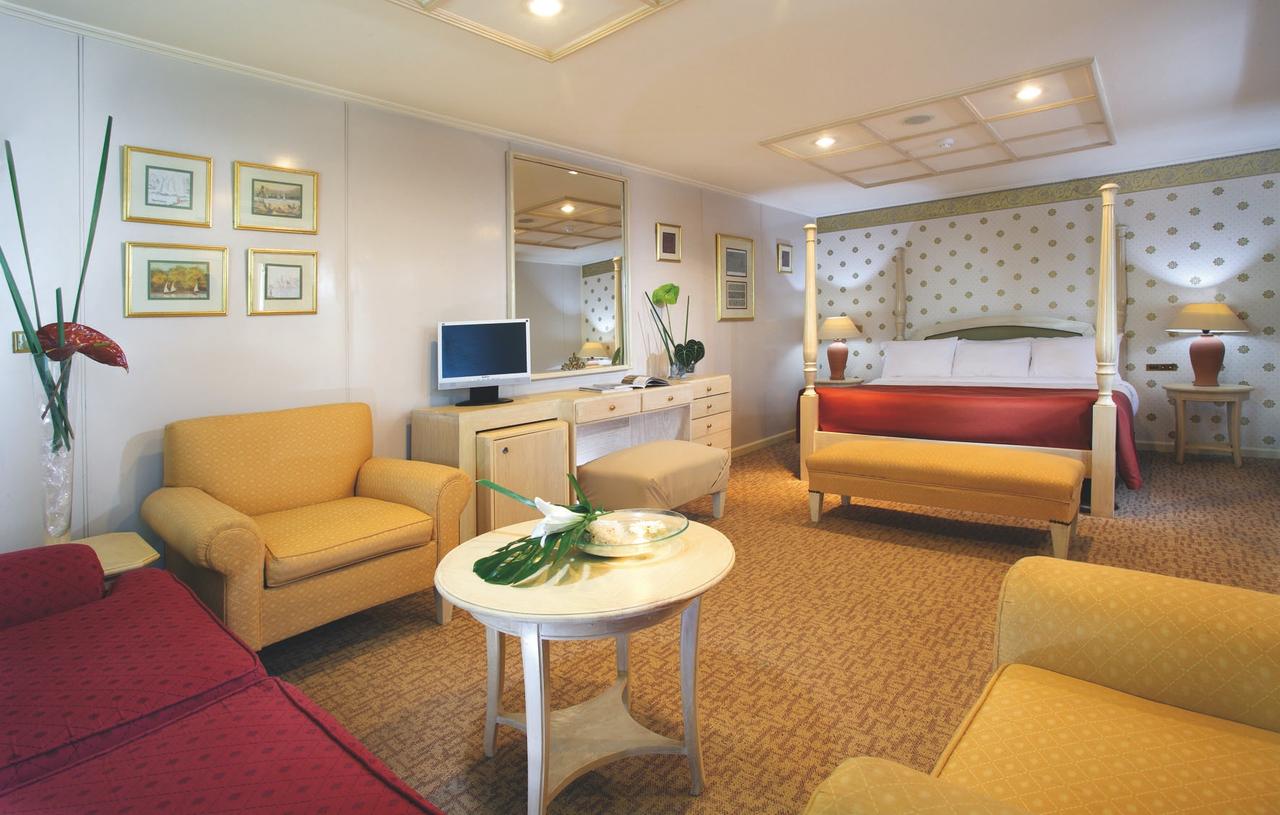 Movenpick Prince Abbas Lake Cruise | Lake Nasser Cruises